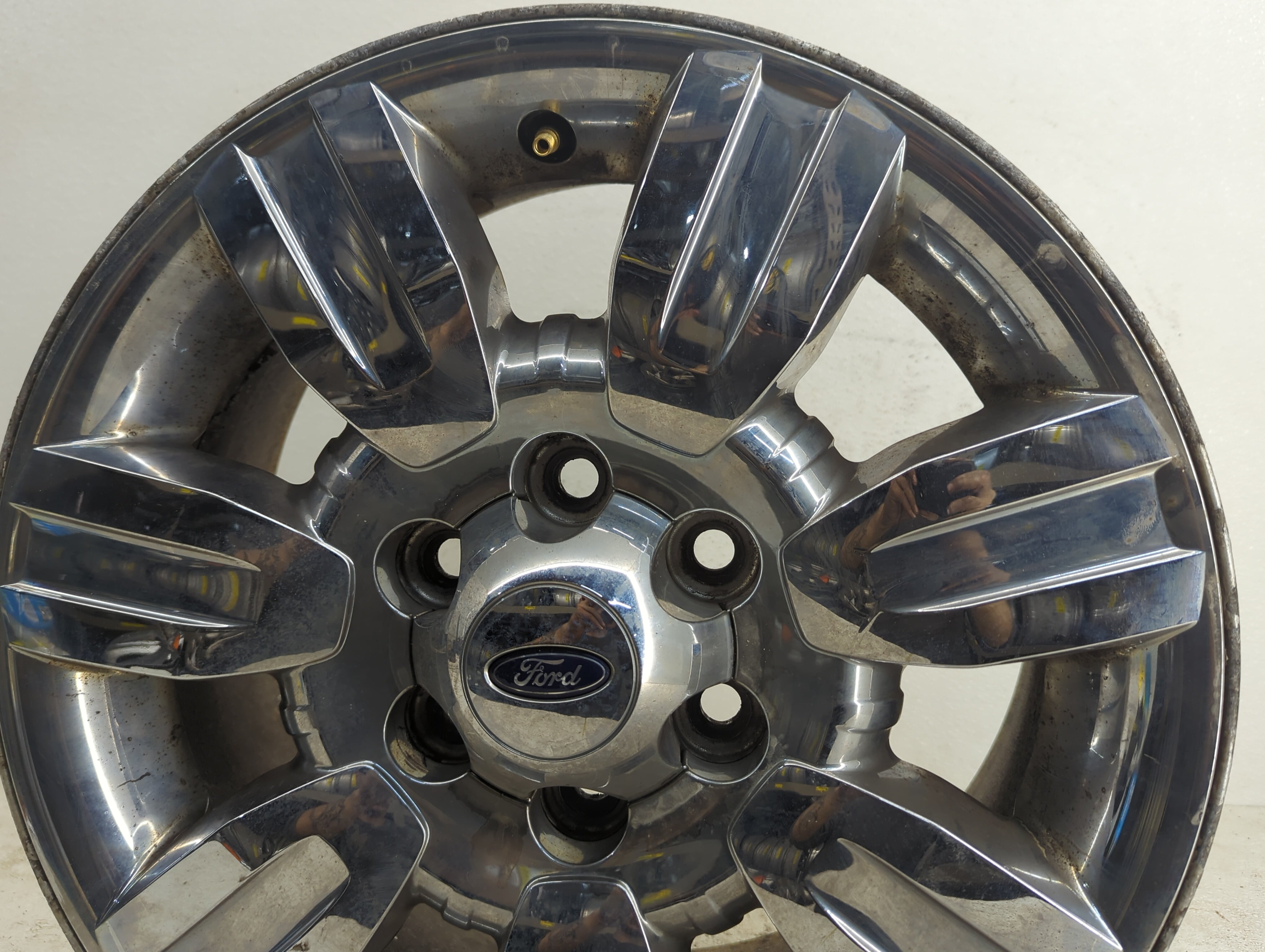 2013-2014 Ford F-150 Oem Wheel Rim – Oemusedautoparts1.com