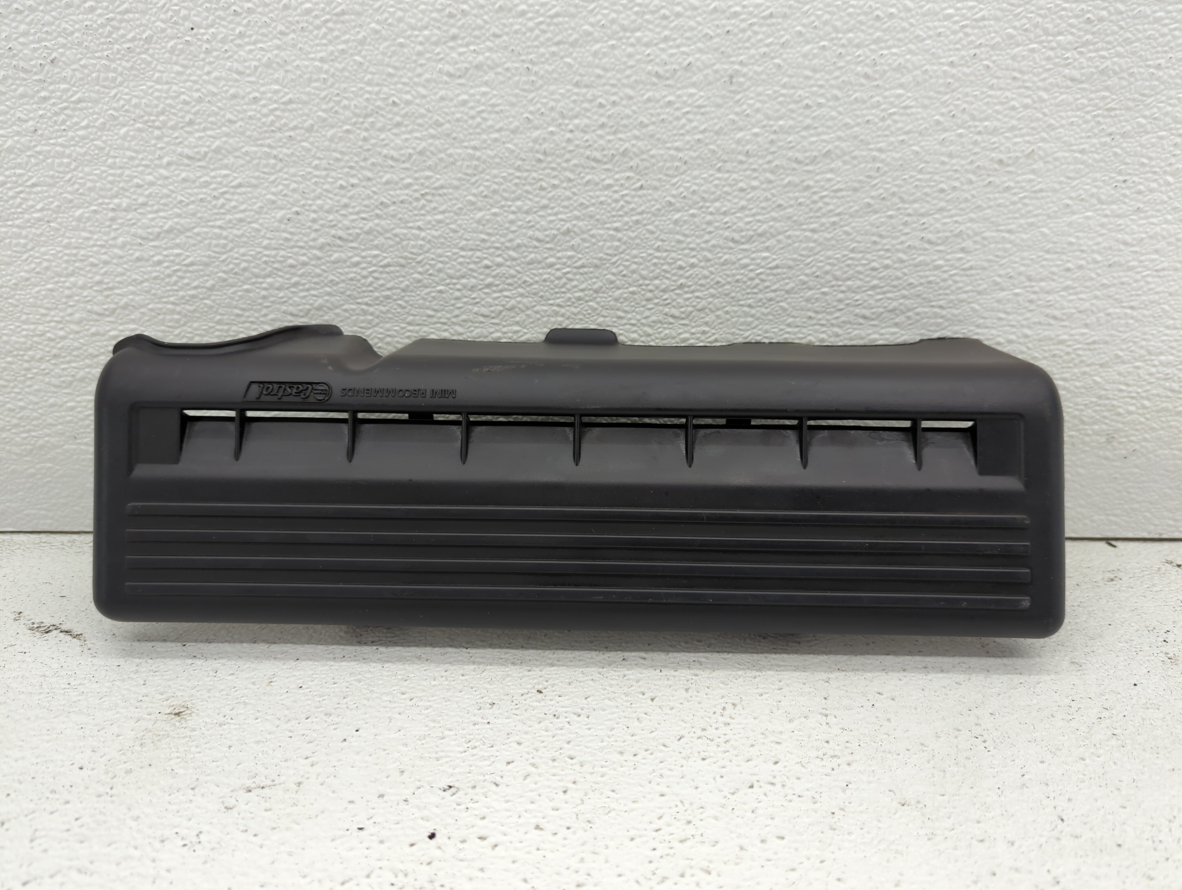 2005 Mini Cooper Engine Cover – Oemusedautoparts1.com