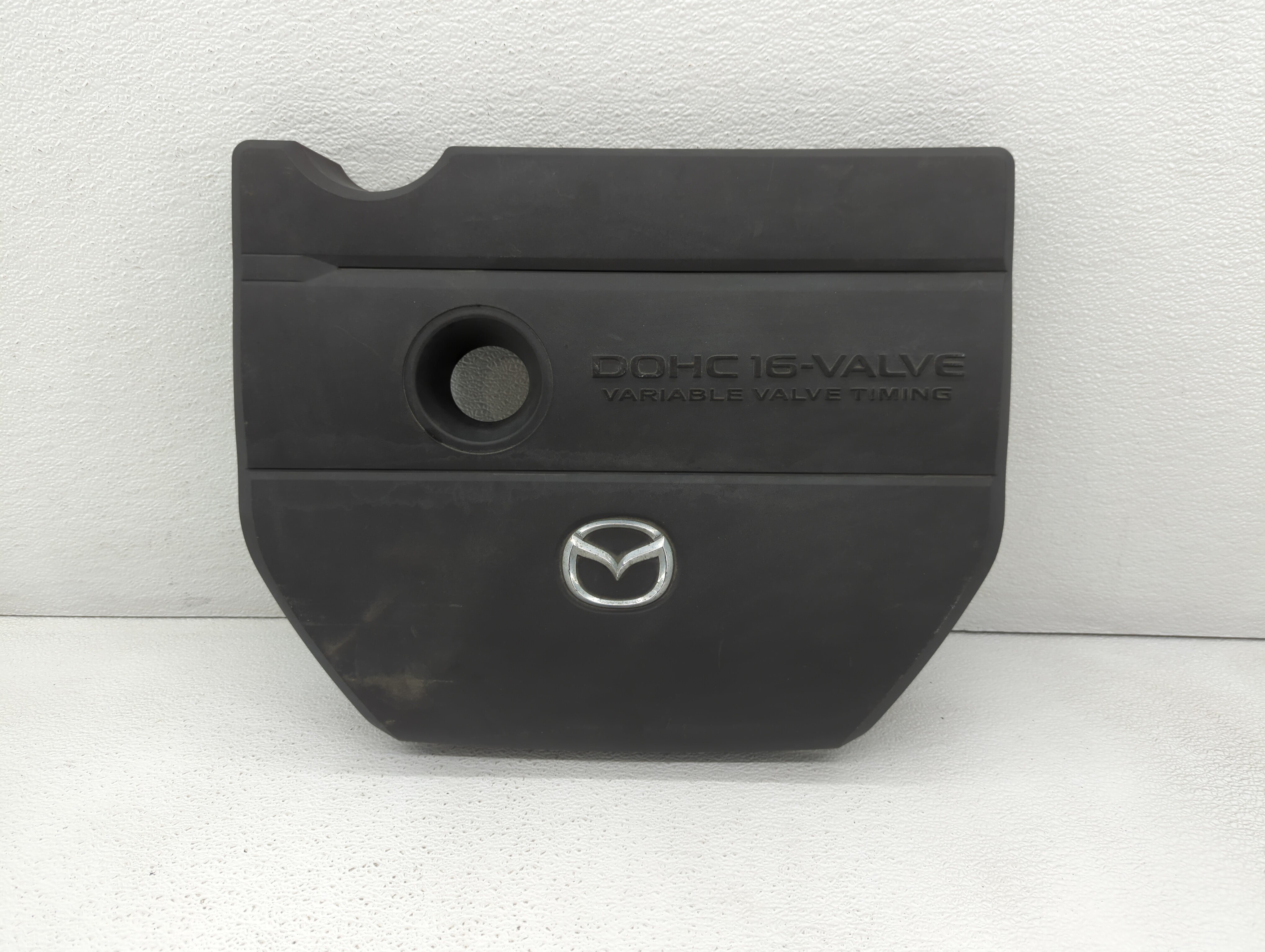 2006 Mazda 3 Engine Cover – Oemusedautoparts1.com
