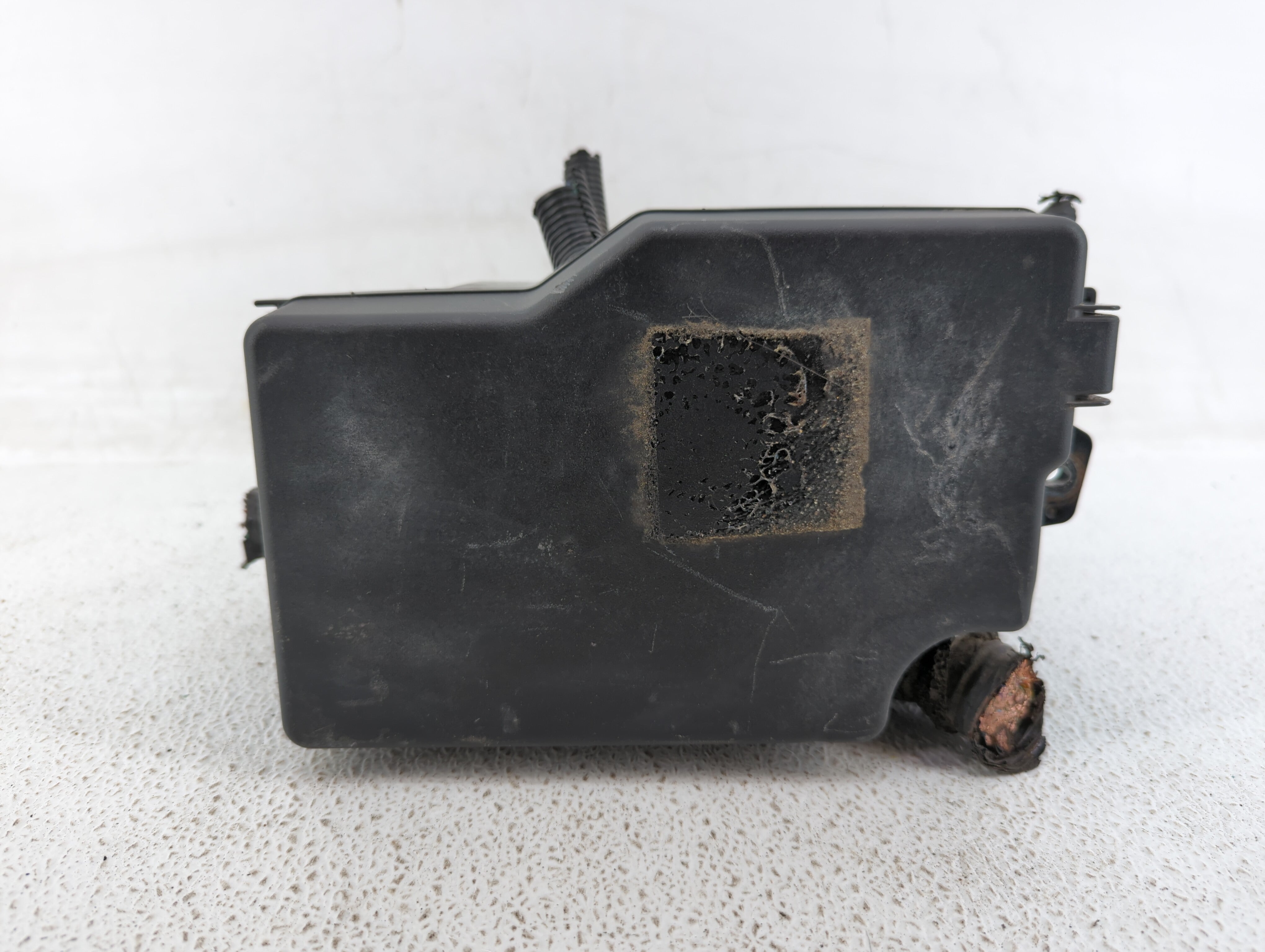 2011 Mazda 3 Fusebox Fuse Box Panel Relay Module P/N:BBM6-66761 Fits O ...