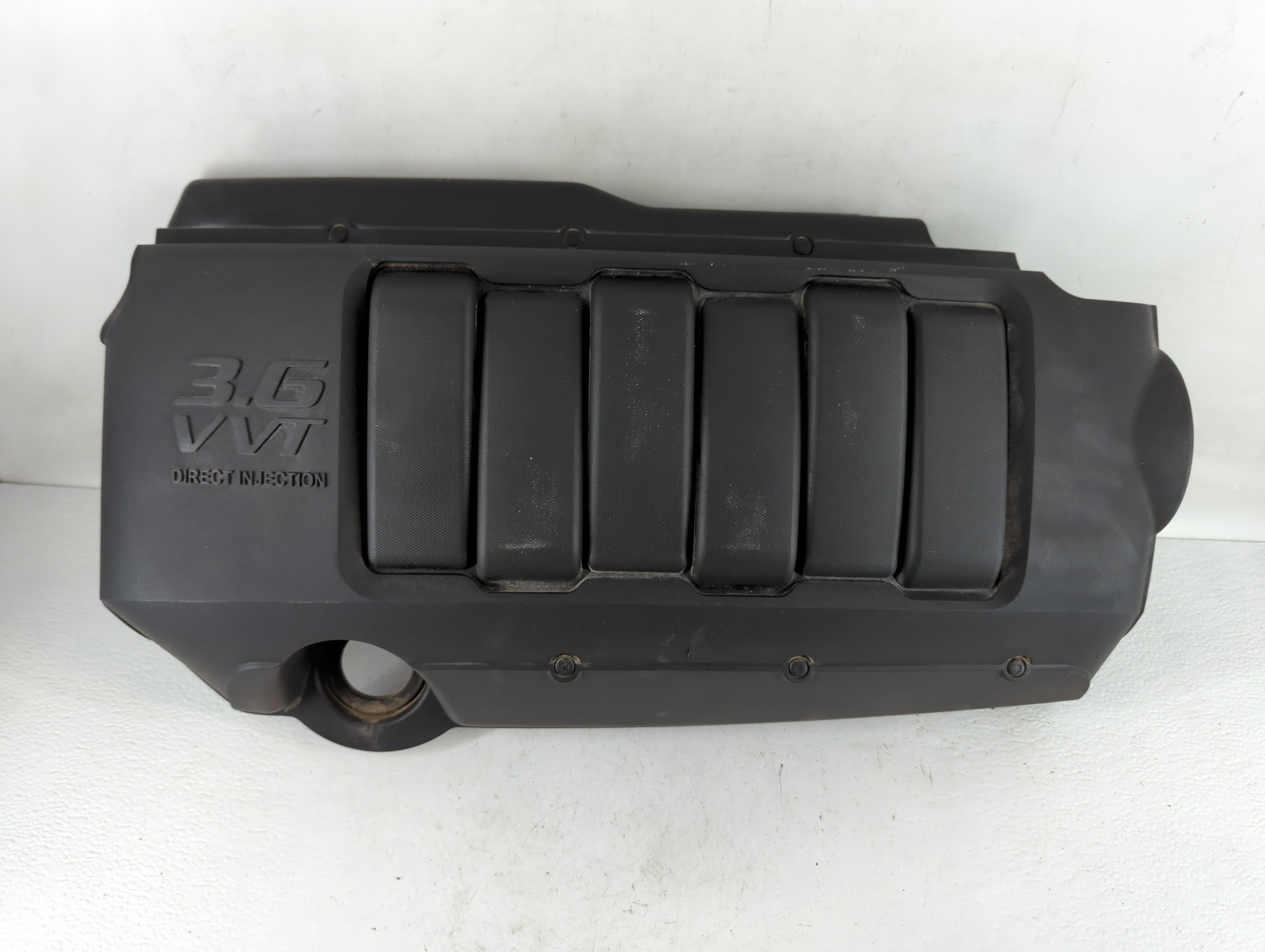 2012 Gmc Acadia Engine Cover – Oemusedautoparts1.com