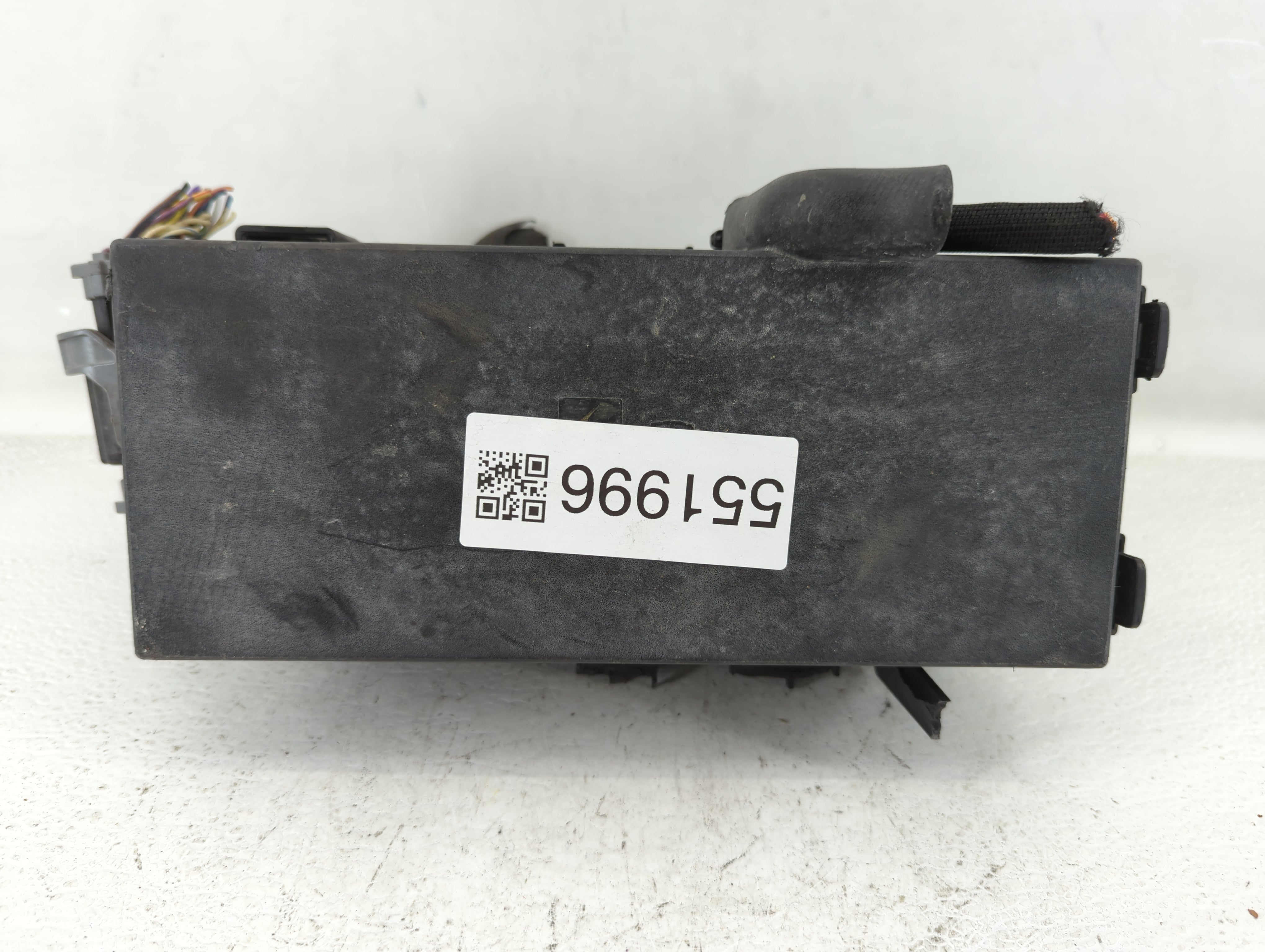 2017-2019 Ford Taurus Fusebox Fuse Box Panel Relay Module P/N:DG1T-14A ...