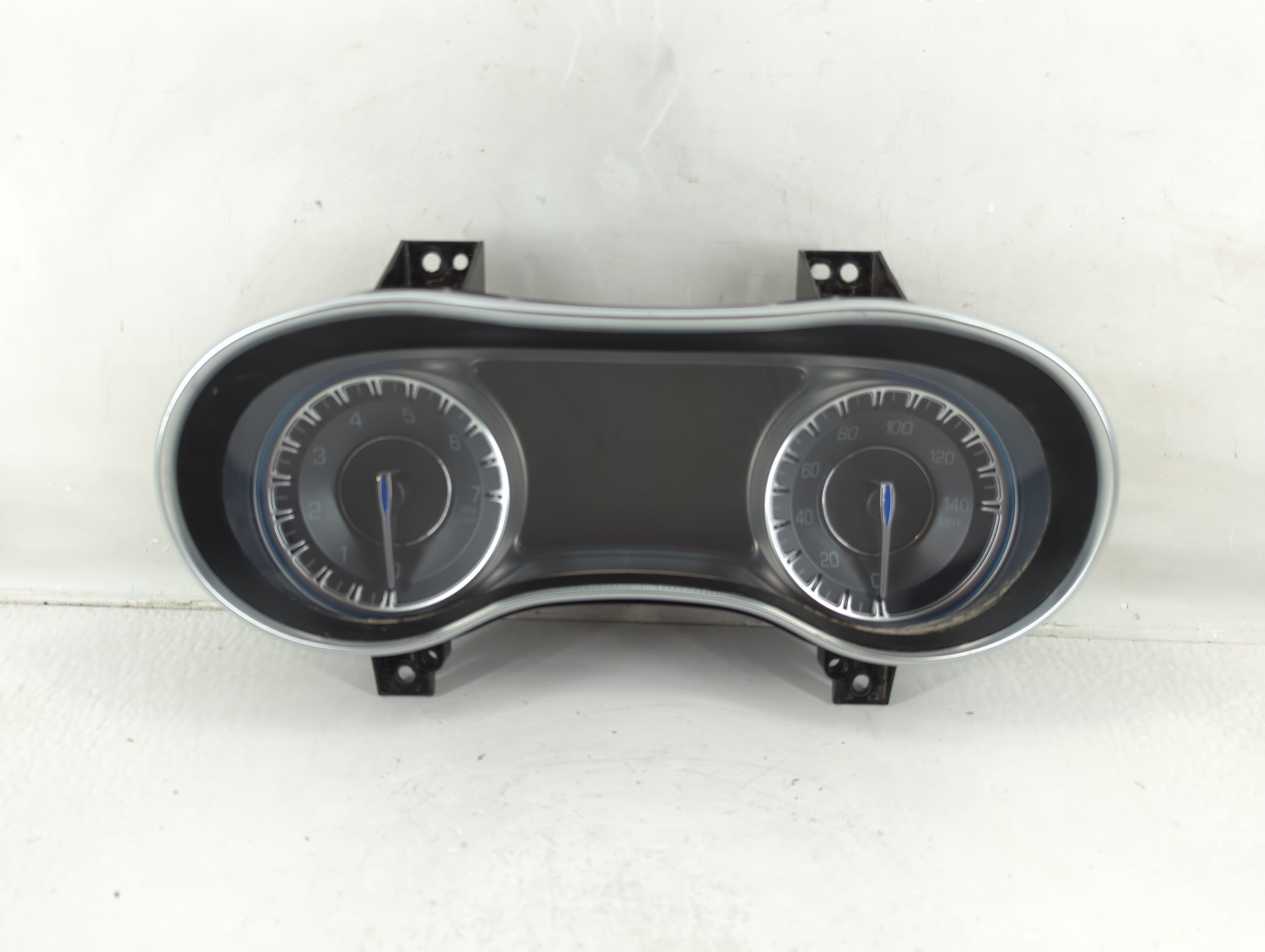 2019 Chrysler 300 Instrument Cluster Speedometer Gauges P/N:P68412315A ...