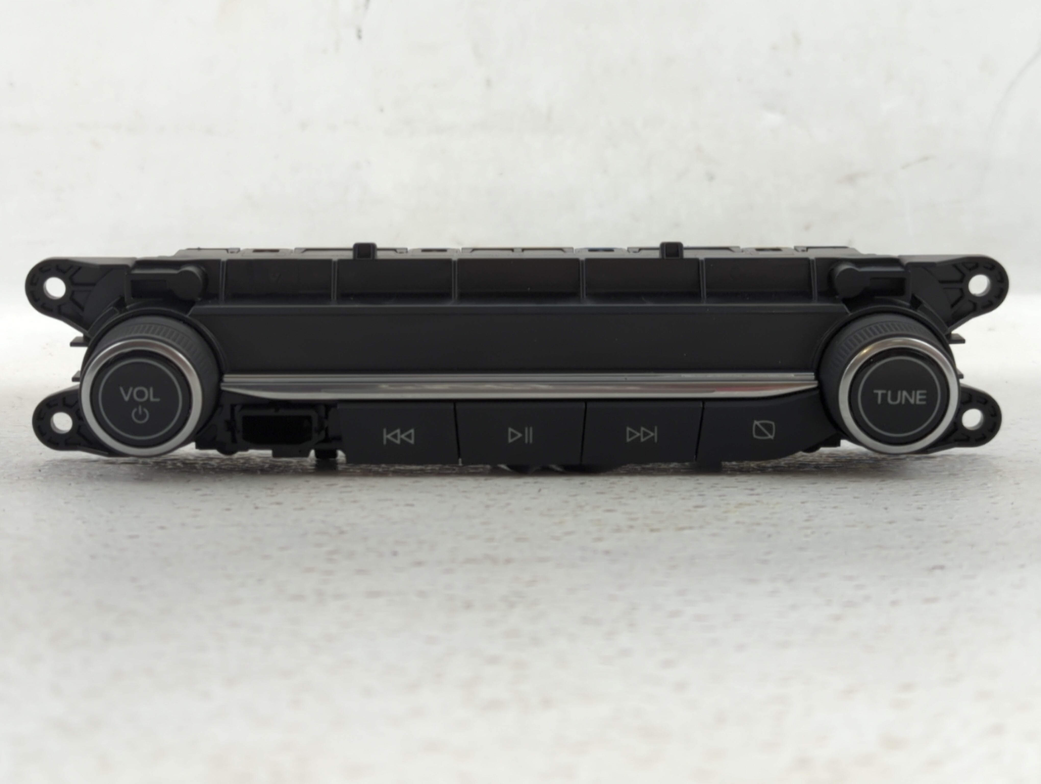 2020-2020 Ford Escape Radio Control Panel – Oemusedautoparts1.com