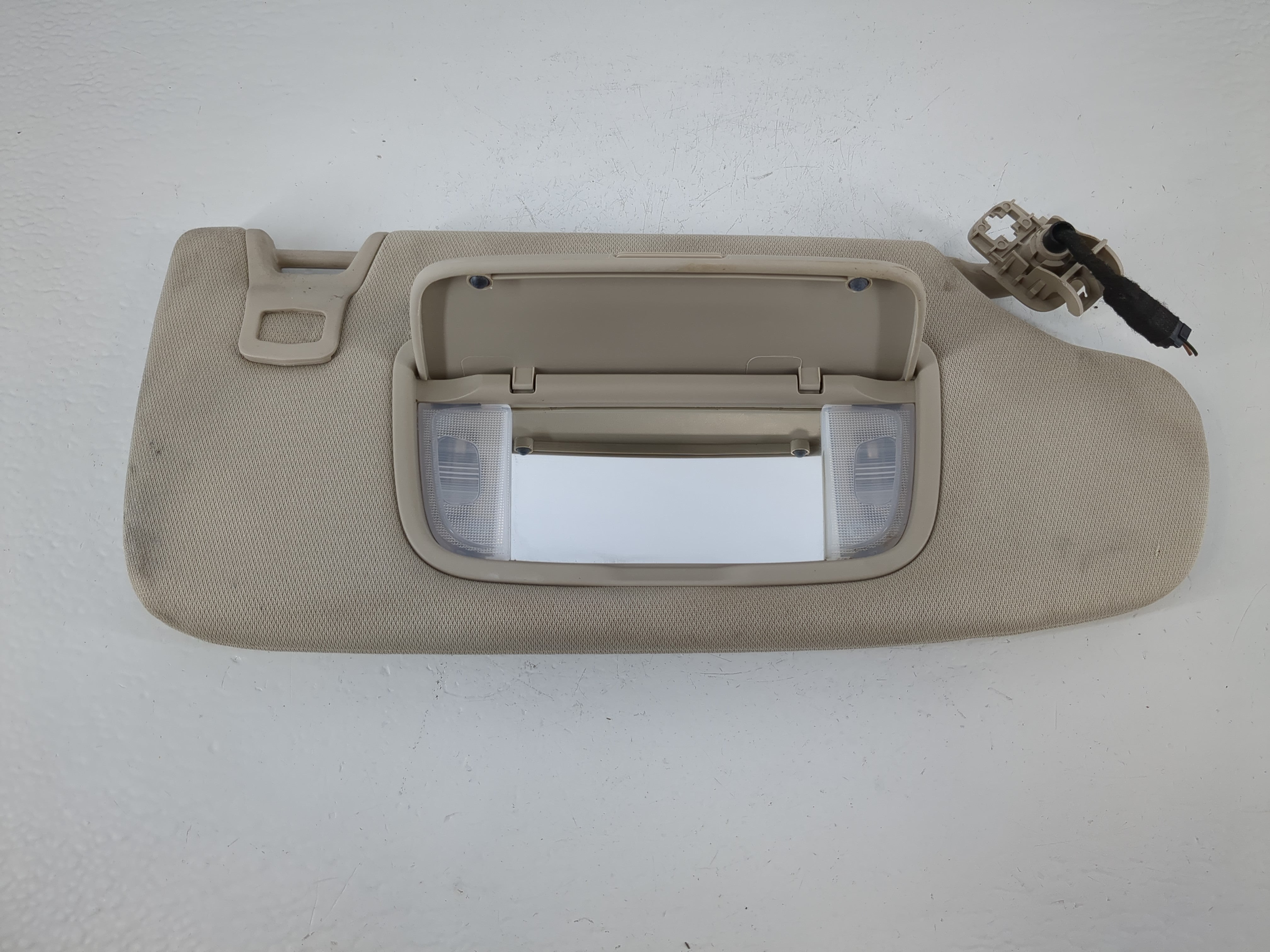 2020 Lincoln Nautilus Sun Visor Shade Replacement Passenger Right Mirr ...