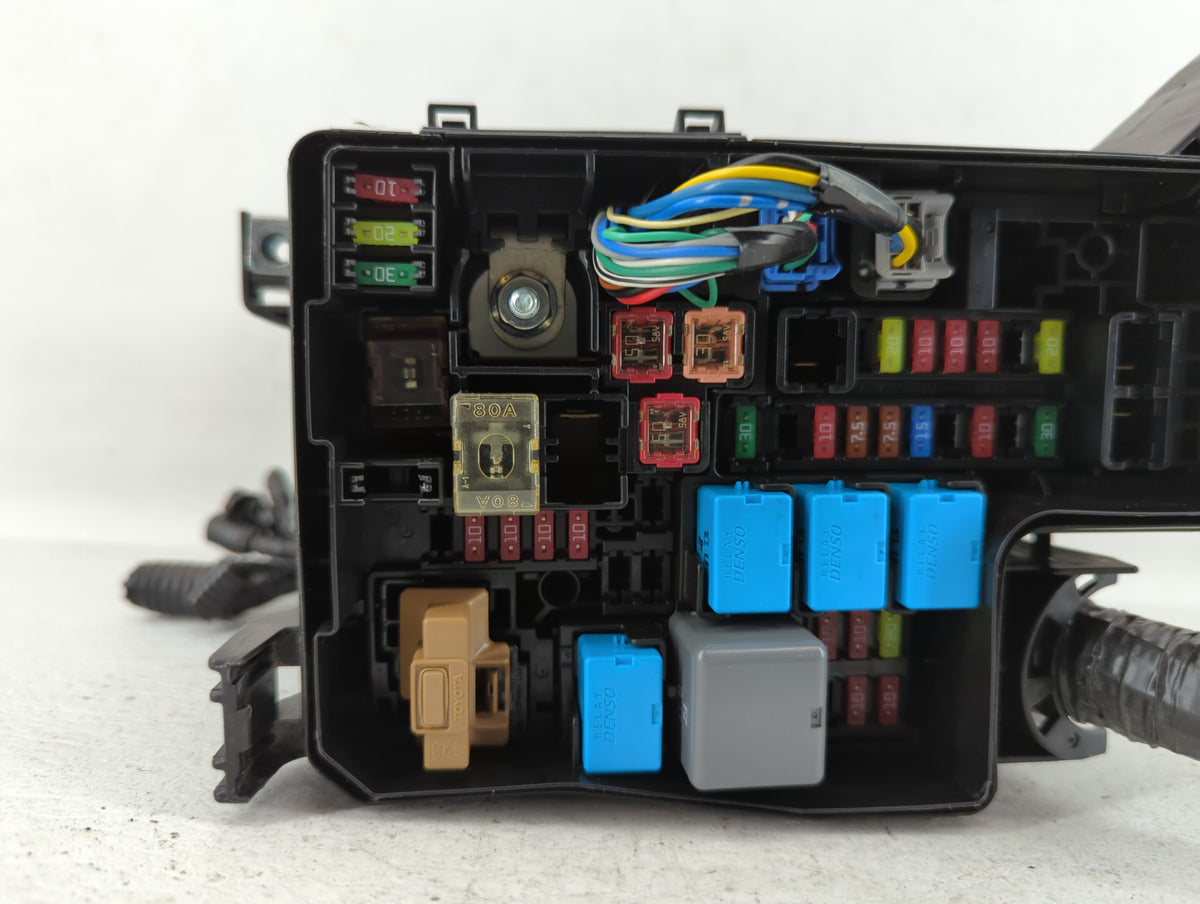 2018 Toyota Rav4 Fusebox Fuse Box Panel Relay Module P/N:82662-0R160 ...