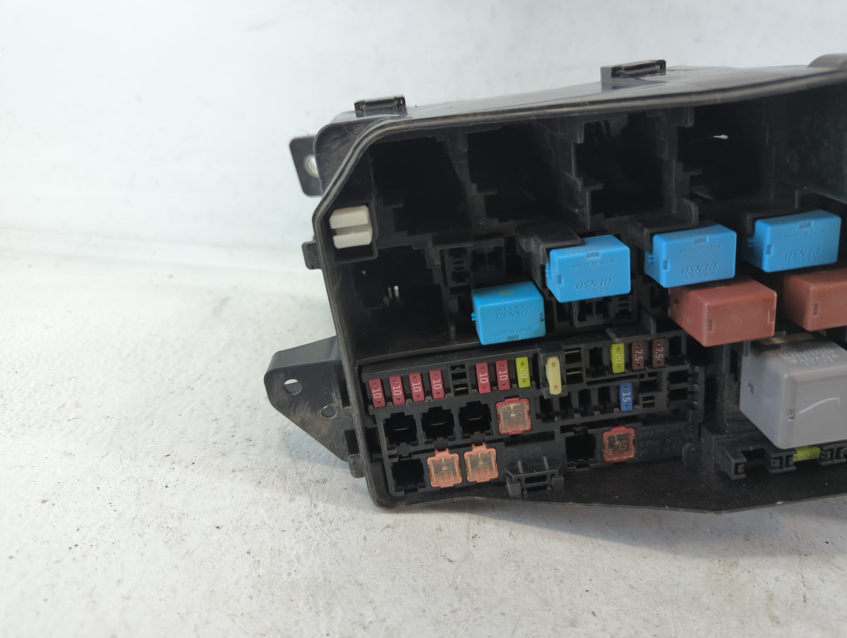 2009-2012 Toyota Rav4 Fusebox Fuse Box Panel Relay Module P/N:82662 ...